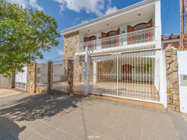 Casa / Sobrado para Venda em Campinas/SP Jardim Nova Europa 4 Quartos