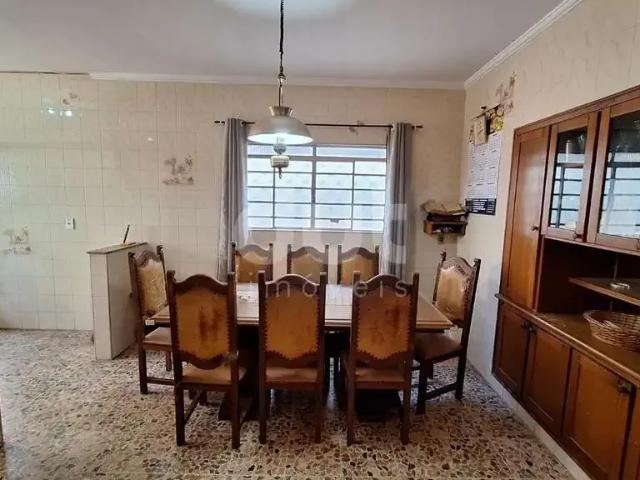 Casa / Sobrado para Venda em Campinas/SP Jardim Proença 4 Quartos