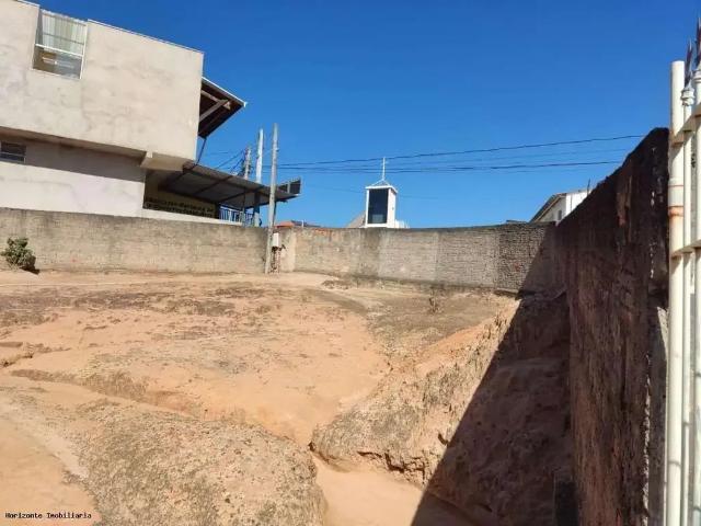 Casa / Sobrado para Venda em Campinas/SP Jardim São Pedro de Viracopos 1 Quartos