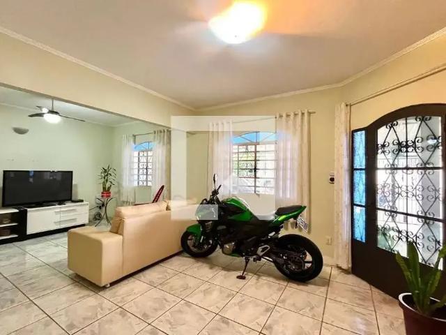 Casa / Sobrado para Venda em Campinas/SP Loteamento Parque das Águas 4 Quartos