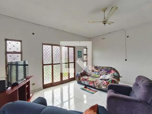 Casa / Sobrado para Venda em Campinas/SP Loteamento Parque das Águas 3 Quartos