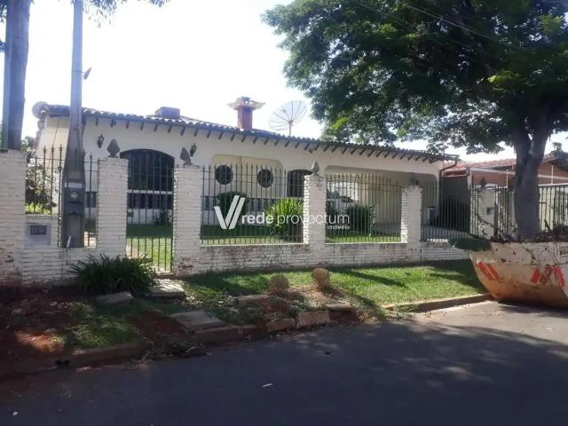 Casa / Sobrado para Venda em Campinas/SP Parque Taquaral 4 Quartos