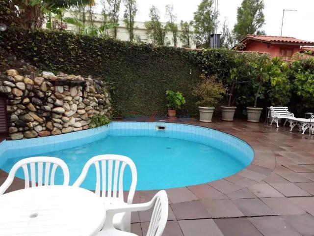 Casa / Sobrado para Venda em Campinas/SP Parque Taquaral 4 Quartos