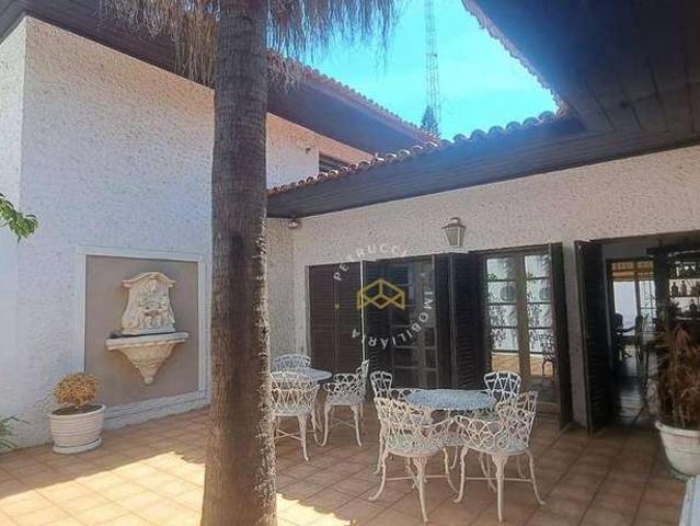 Casa / Sobrado para Venda em Campinas/SP Parque Taquaral 5 Quartos
