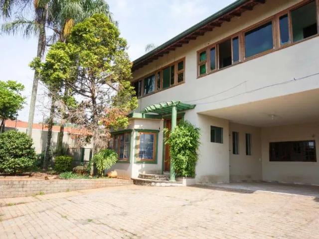 Casa / Sobrado para Venda em Campinas/SP Parque Taquaral 6 Quartos
