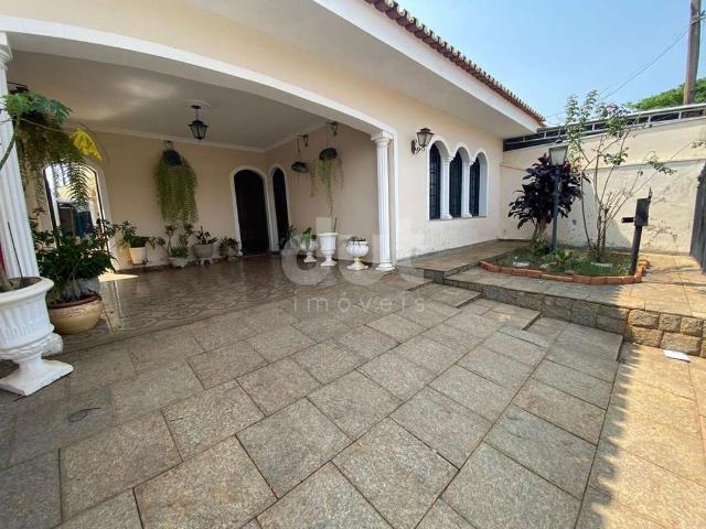 Casa / Sobrado para Venda em Campinas/SP Parque Taquaral 3 Quartos