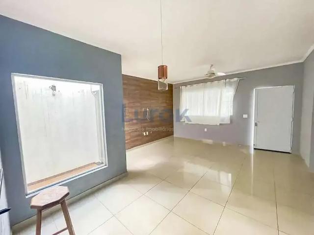 Casa / Sobrado para Venda em Campinas/SP Parque Jambeiro 4 Quartos