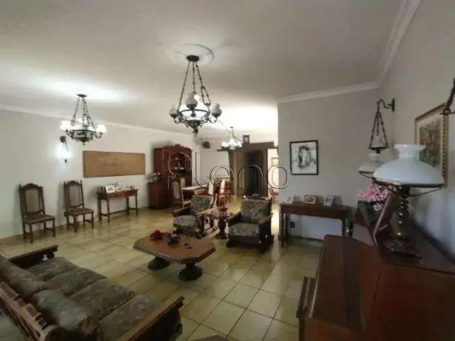 Casa / Sobrado para Venda em Campinas/SP Parque São Quirino 4 Quartos