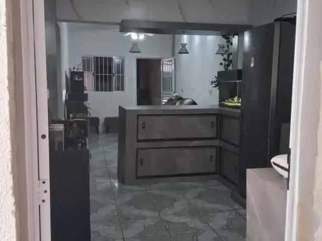 Casa / Sobrado para Venda em Campinas/SP Residencial São Luís 2 Quartos