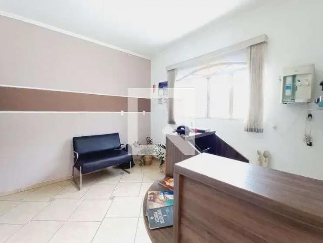 Casa / Sobrado para Venda em Campinas/SP Swift 4 Quartos