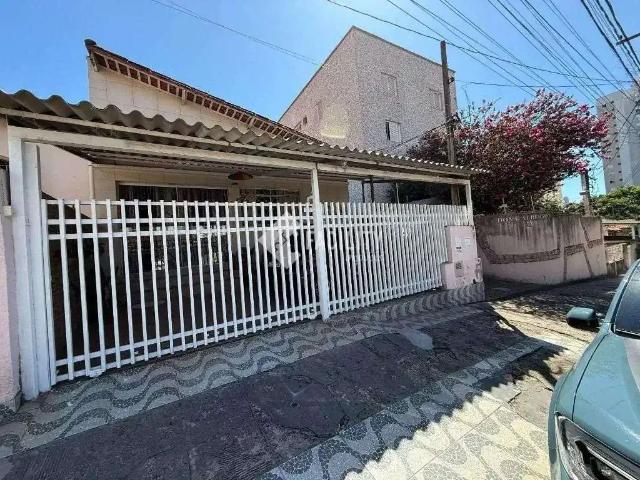 Casa / Sobrado para Venda em Campinas/SP Taquaral 3 Quartos