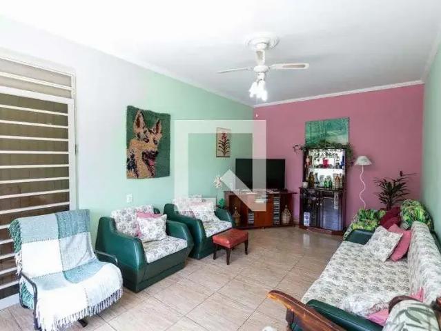 Casa / Sobrado para Venda em Campinas/SP Taquaral 3 Quartos