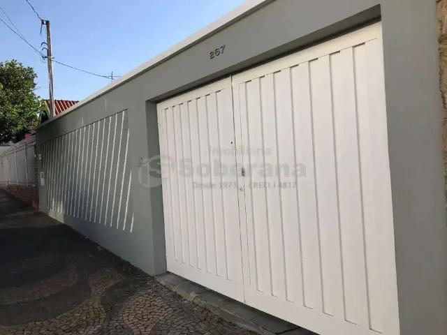 Casa / Sobrado para Venda em Campinas/SP Taquaral 3 Quartos