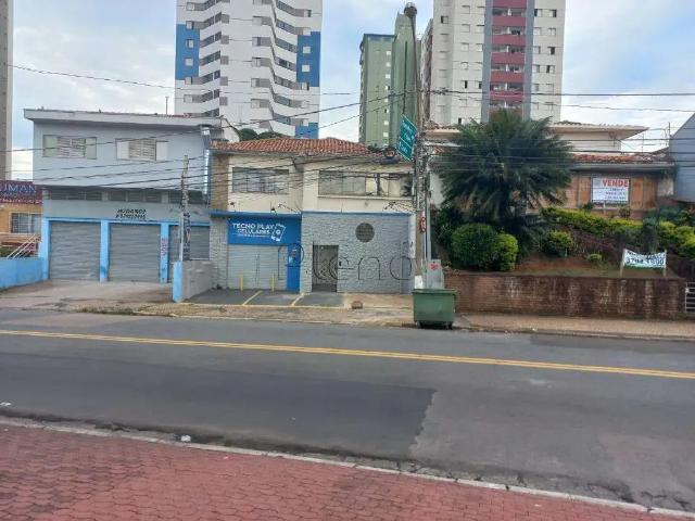 Casa / Sobrado para Venda em Campinas/SP Taquaral 4 Quartos