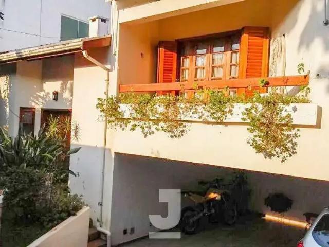 Casa / Sobrado para Venda em Campinas/SP Taquaral 4 Quartos