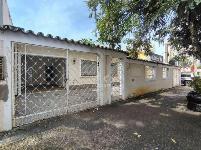 Casa / Sobrado para Venda em Campinas/SP Taquaral 4 Quartos