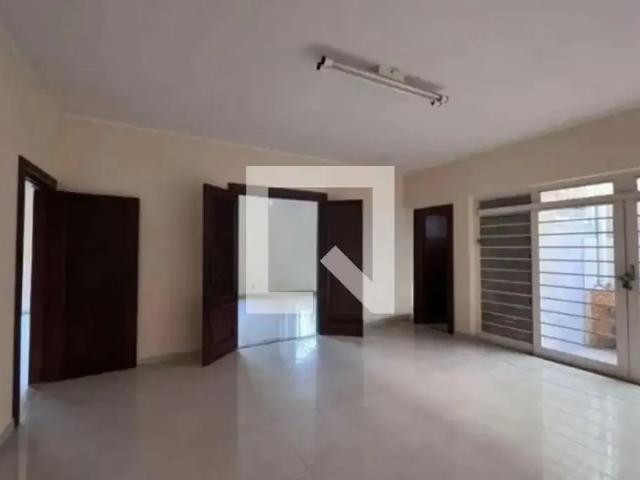 Casa / Sobrado para Venda em Campinas/SP Taquaral 4 Quartos