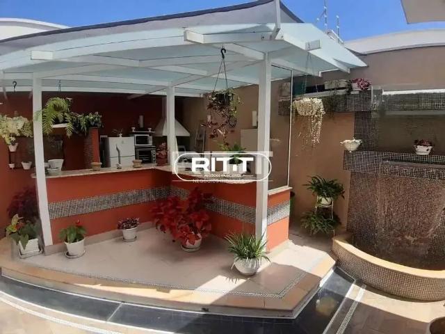 Casa / Sobrado para Venda em Campinas/SP Taquaral 4 Quartos