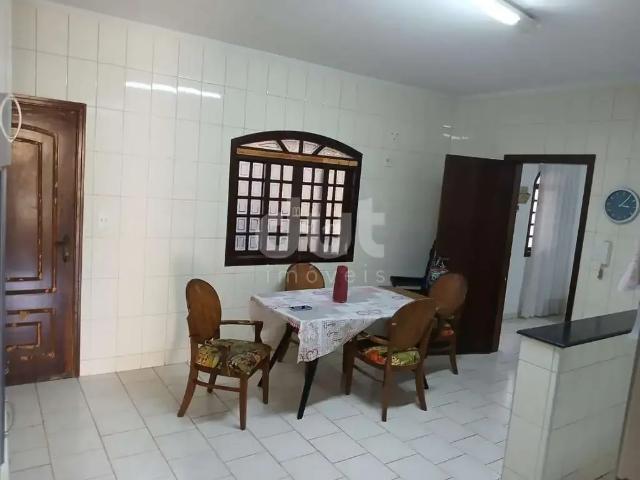 Casa / Sobrado para Venda em Campinas/SP Vila Costa e Silva 4 Quartos