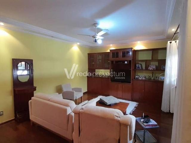 Casa / Sobrado para Venda em Campinas/SP Vila João Jorge 3 Quartos