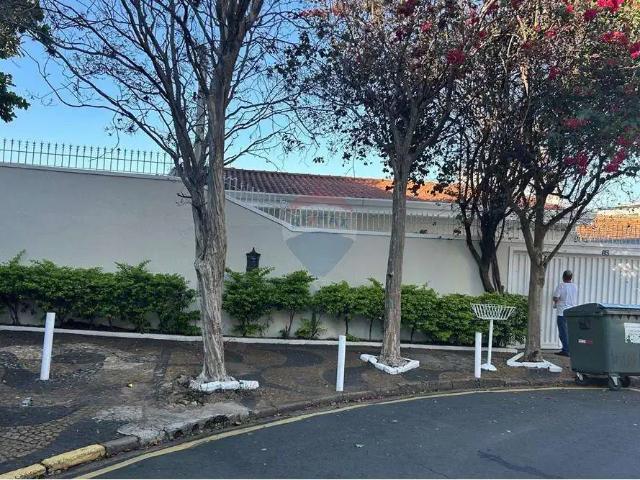 Casa / Sobrado para Venda em Campinas/SP Vila Nova 3 Quartos