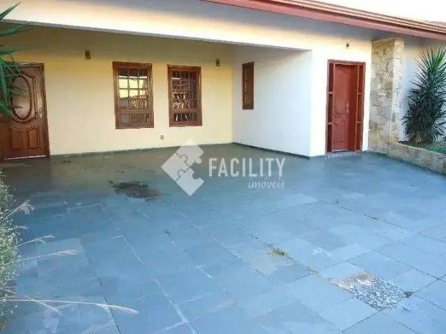 Casa / Sobrado para Venda em Campinas/SP Vila Nogueira 4 Quartos