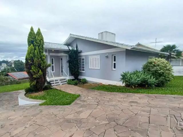 Casa / Sobrado para Venda em Campo Bom/RS Catleia 3 Quartos