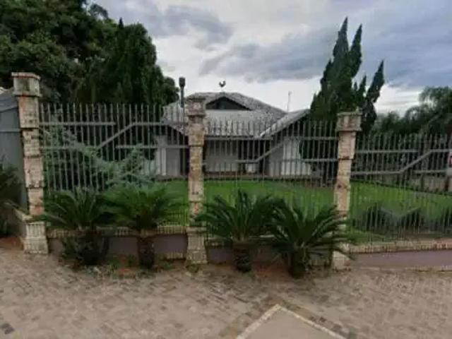 Casa / Sobrado para Venda em Campo Bom/RS Centro 2 Quartos