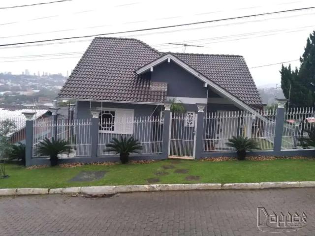 Casa / Sobrado para Venda em Campo Bom/RS Imigrante 4 Quartos