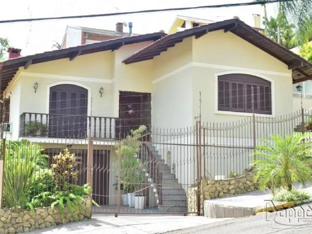Casa / Sobrado para Venda em Campo Bom/RS Ipiranga 3 Quartos