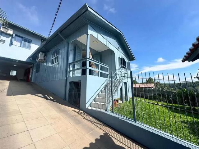 Casa / Sobrado para Venda em Campo Bom/RS Metzler 3 Quartos