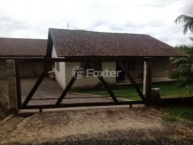 Casa / Sobrado para Venda em Campo Bom/RS Quatro Colônias 4 Quartos
