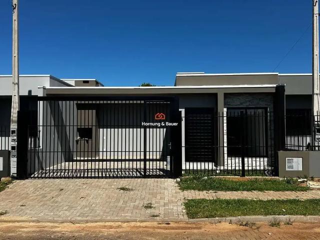 Casa / Sobrado para Venda em Campo Bom/RS Santo Antônio 2 Quartos