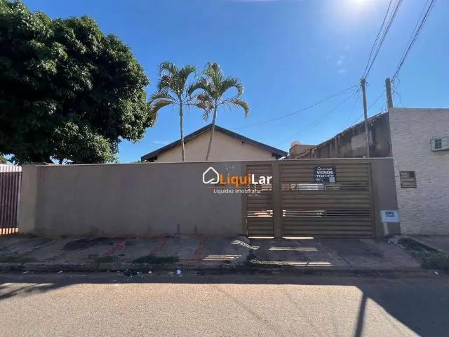 Casa / Sobrado para Venda em Campo Grande/MS Tiradentes 4 Quartos
