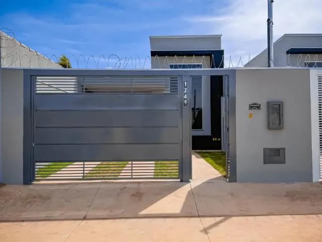 Casa / Sobrado para Venda em Campo Grande/MS Vila Manoel Taveira 3 Quartos