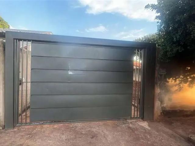Casa / Sobrado para Venda em Campo Grande/MS Vila Nasser 2 Quartos