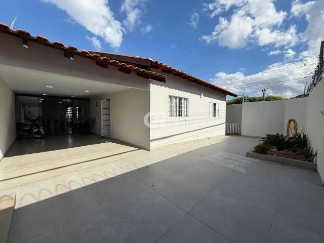 Casa / Sobrado para Venda em Campo Grande/MS Vila Albuquerque 3 Quartos