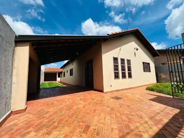 Casa / Sobrado para Venda em Campo Grande/MS Vila Serradinho 3 Quartos