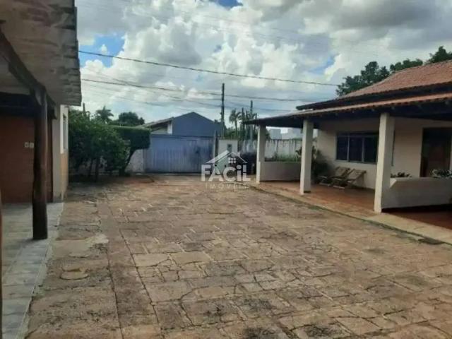 Casa / Sobrado para Venda em Campo Grande/MS Vila Taveirópolis 5 Quartos