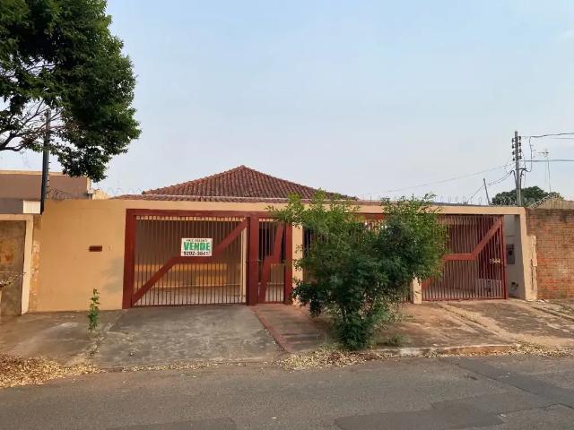 Casa / Sobrado para Venda em Campo Grande/MS Vila Taveirópolis 2 Quartos