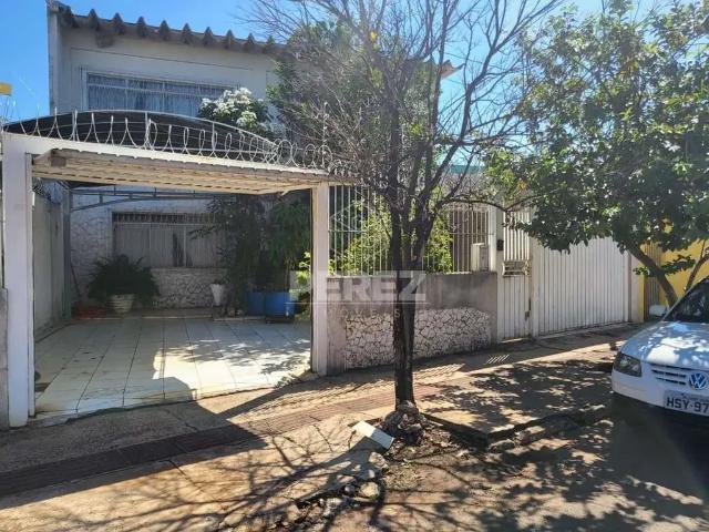 Casa / Sobrado para Venda em Campo Grande/MS Amambaí 5 Quartos