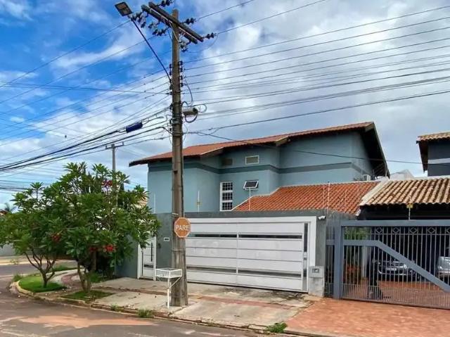Casa / Sobrado para Venda em Campo Grande/MS Carandá Bosque 4 Quartos