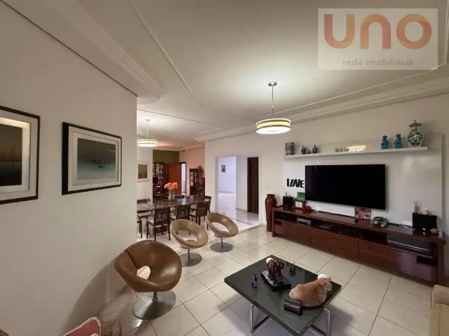 Casa / Sobrado para Venda em Campo Grande/MS Carandá Bosque 4 Quartos
