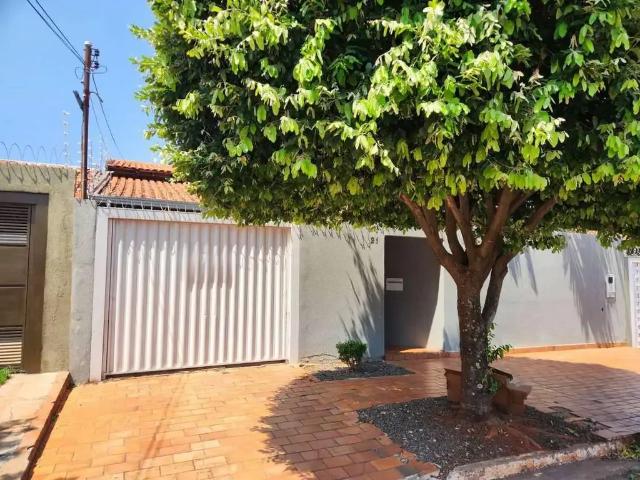 Casa / Sobrado para Venda em Campo Grande/MS Carandá Bosque 3 Quartos