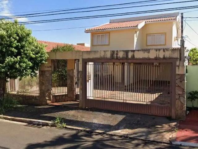 Casa / Sobrado para Venda em Campo Grande/MS Centro 3 Quartos