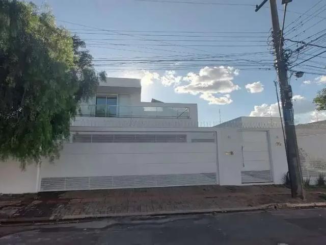 Casa / Sobrado para Venda em Campo Grande/MS Chácara Cachoeira 4 Quartos