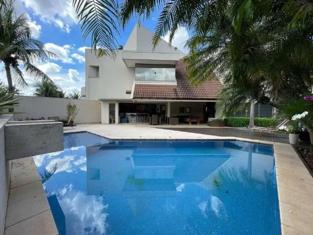 Casa / Sobrado para Venda em Campo Grande/MS Chácara Cachoeira 5 Quartos