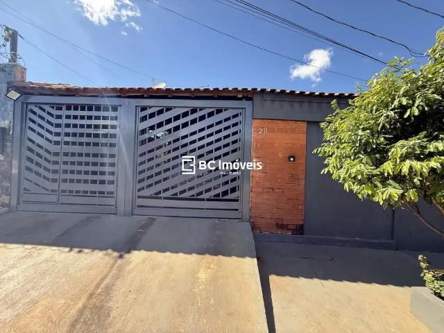 Casa / Sobrado para Venda em Campo Grande/MS Conjunto Residencial Octavio Pécora 2 Quartos
