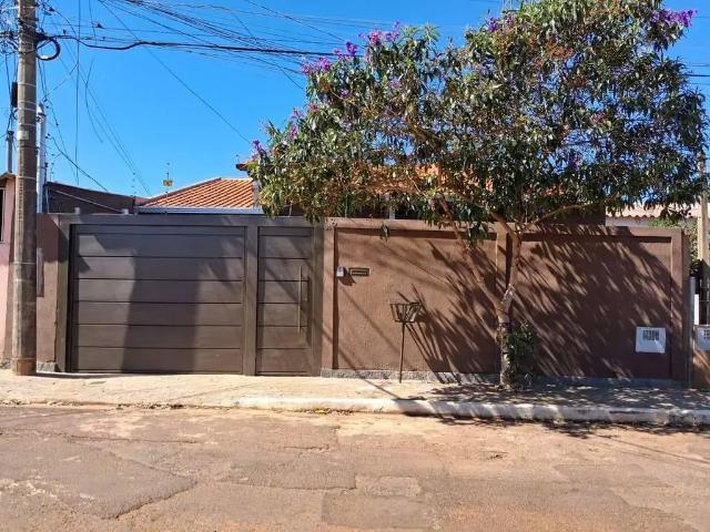 Casa / Sobrado para Venda em Campo Grande/MS Coophatrabalho 3 Quartos