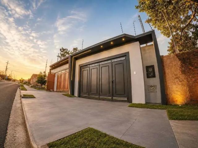 Casa / Sobrado para Venda em Campo Grande/MS Jardim Montevidéu 3 Quartos